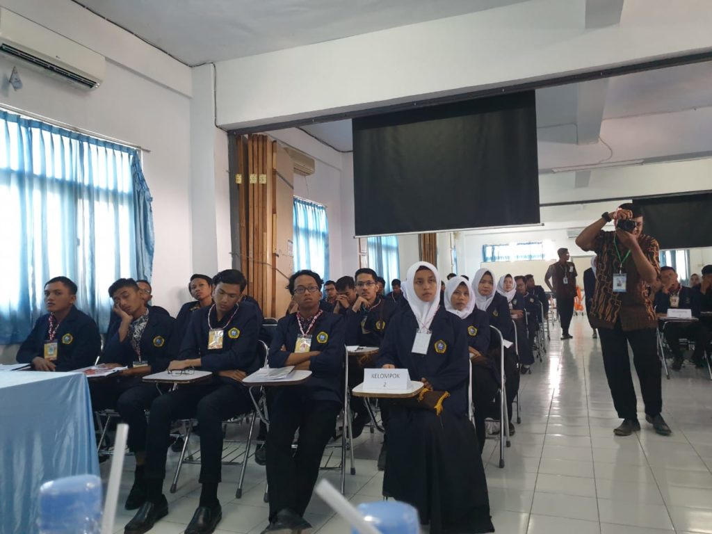Sambut Mahasiswa Baru, STMIK SiNus Gelar Orientasi "Salam Kampus ...