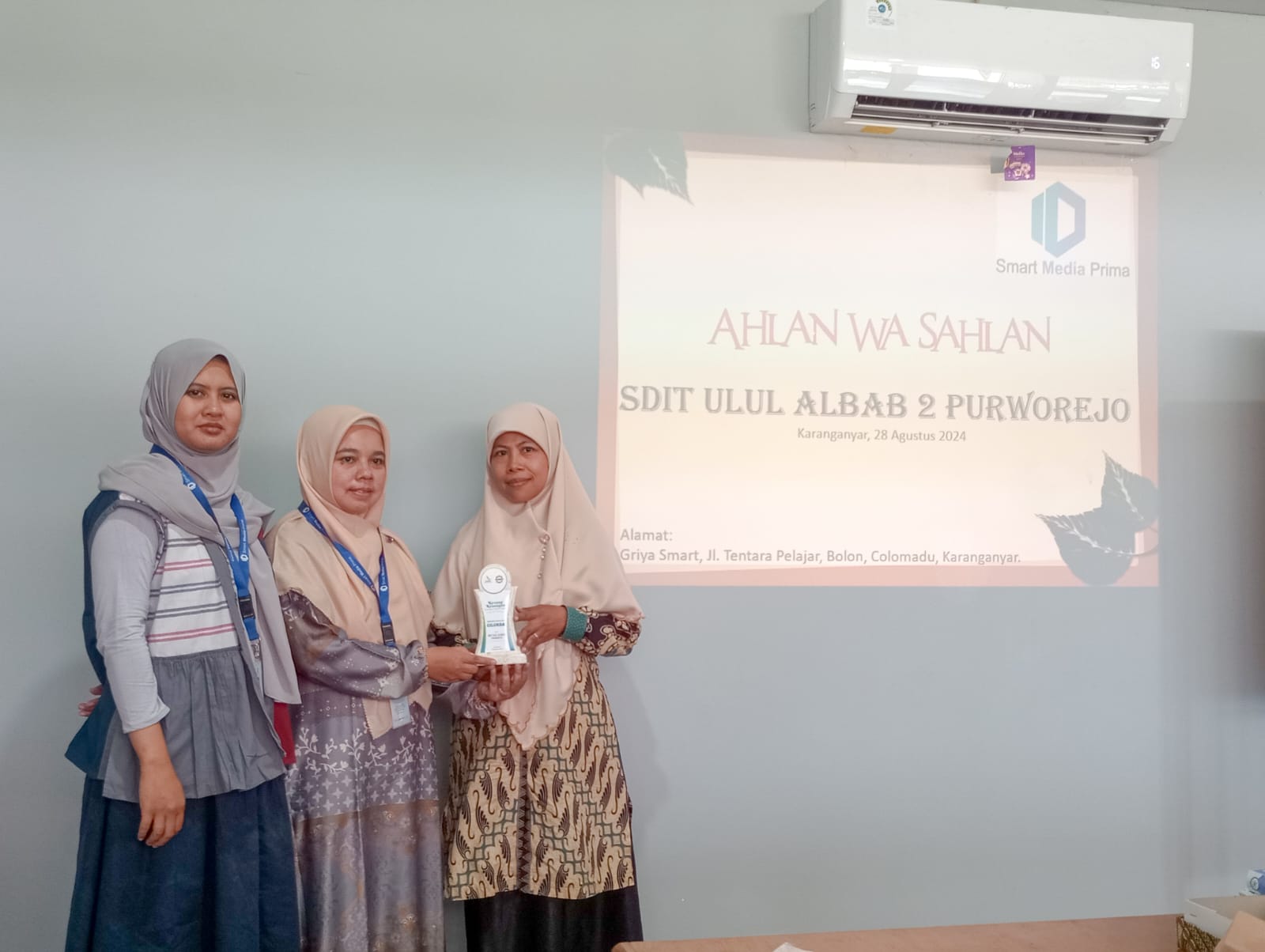 SDIT Ulul Albab 2 Purworejo Kunjungi Majalah Hadila - Sahabat Keluarga ...
